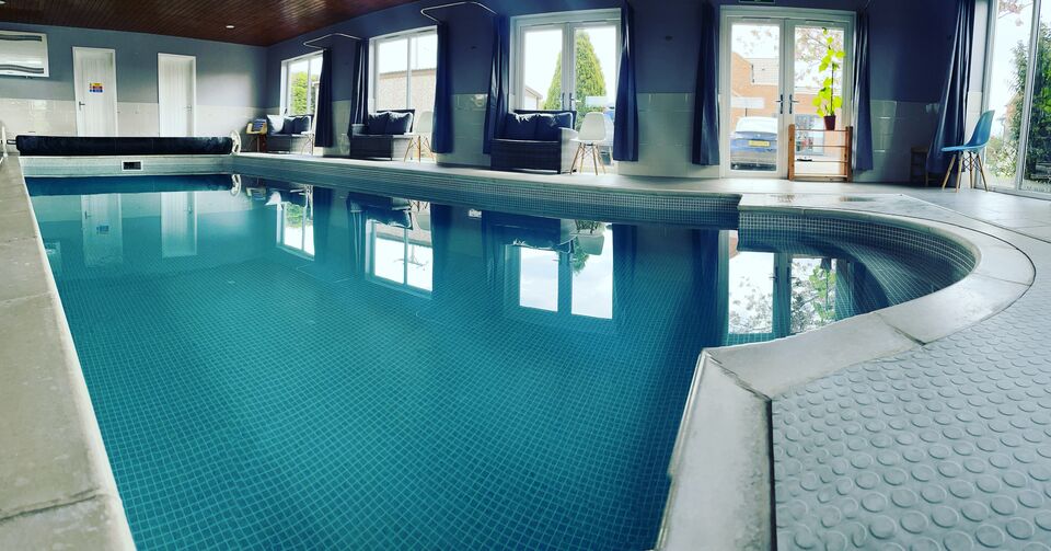 Bourne Private Pool - Booking by Bookwhen