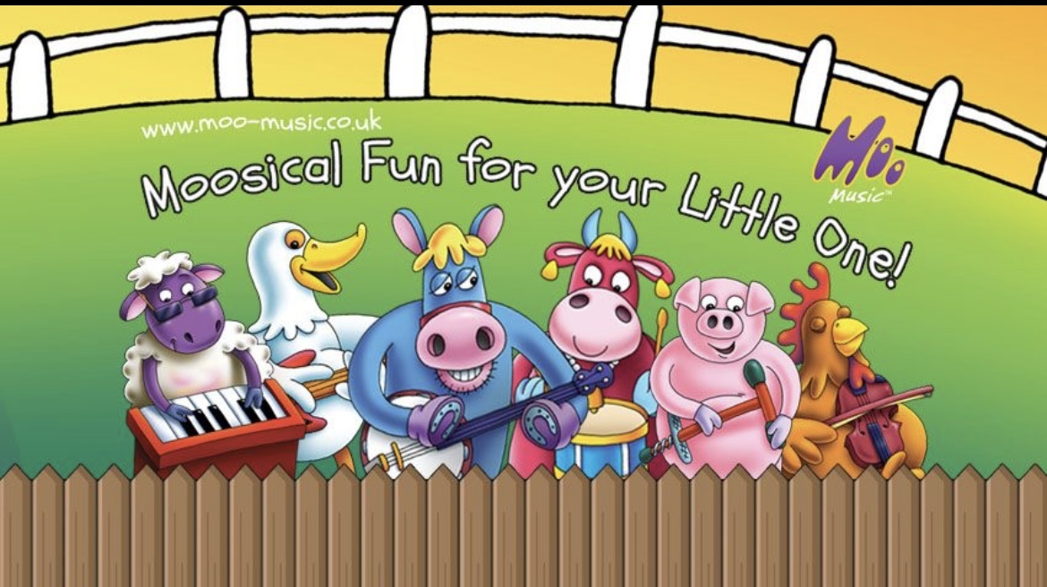 Laurencekirk Christmas Messy Moo - Booking by Bookwhen